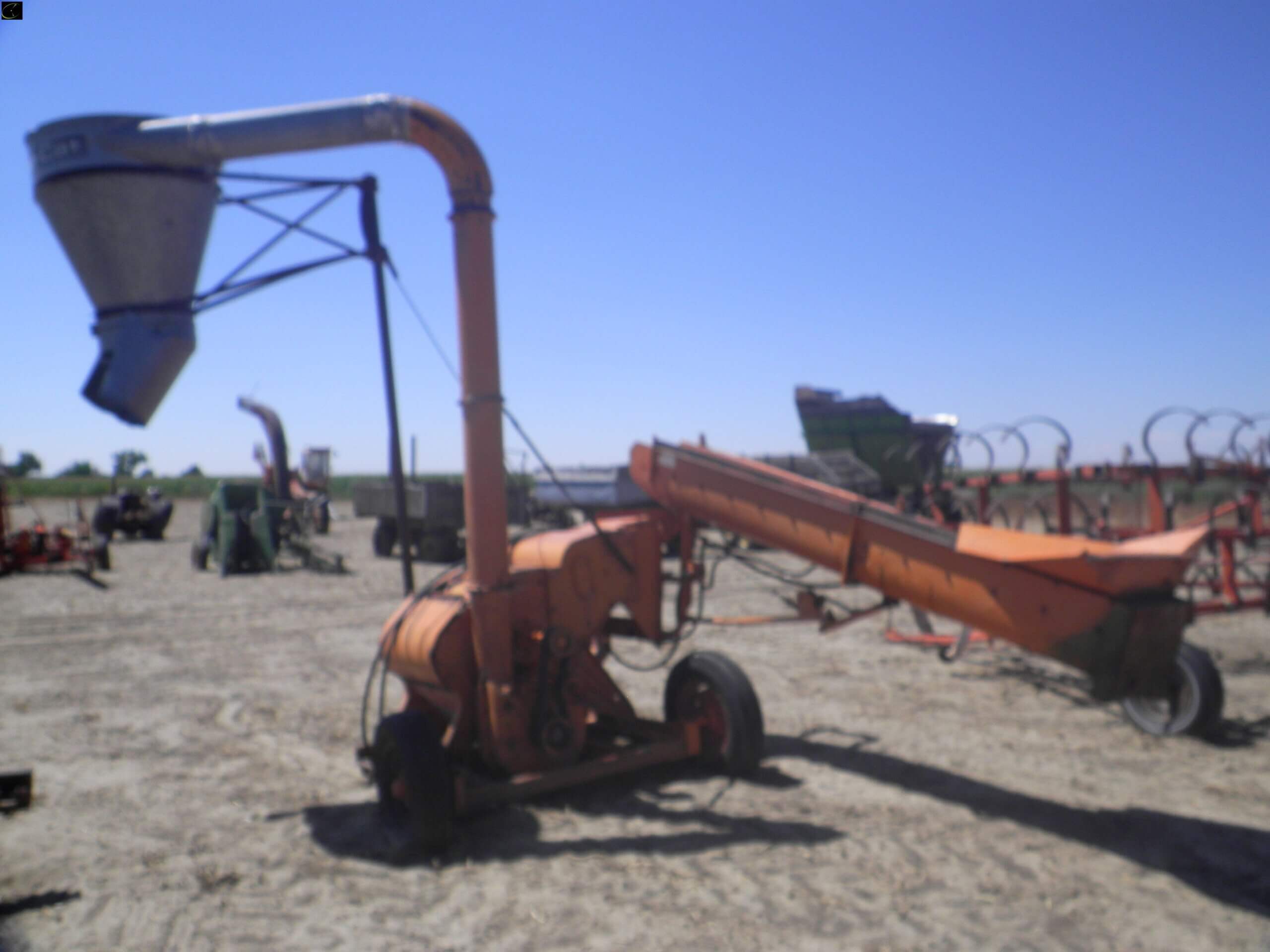 Bear Cat portable hammer mill - AMA Auctions